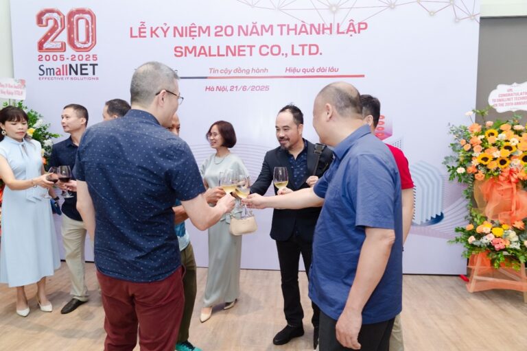 SMALLNET – 20 NĂM TRI ÂN- ĐỒNG HÀNH - Vững bước tương lai - SmallNET Technologies